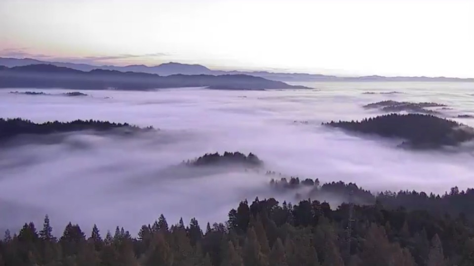 Sea of Fog Envelops Valleys in California | WeatherBug