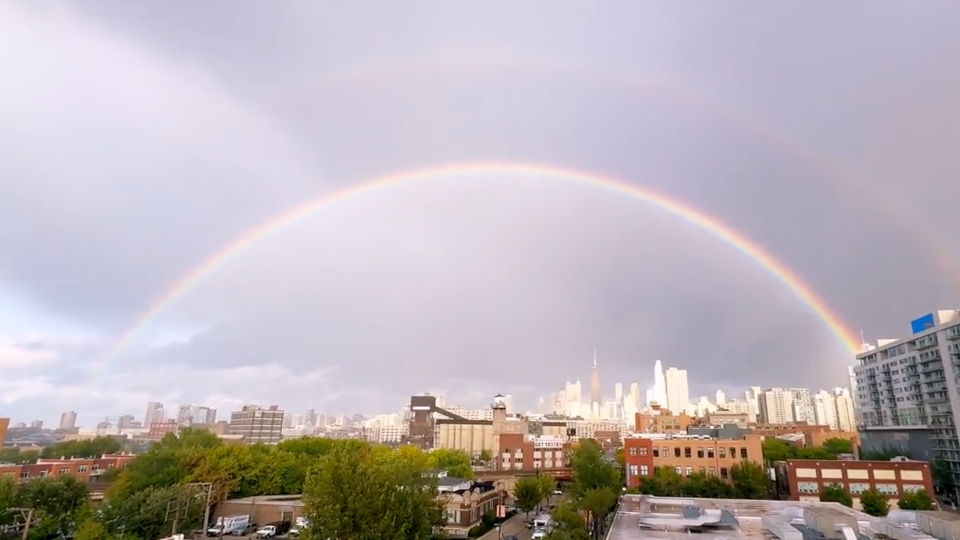 Double Rainbow Forms Over Chicago Skyline | WeatherBug