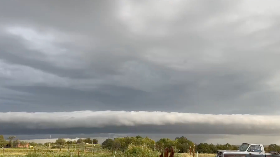 Storm Roll Through Central Oklahoma | WeatherBug