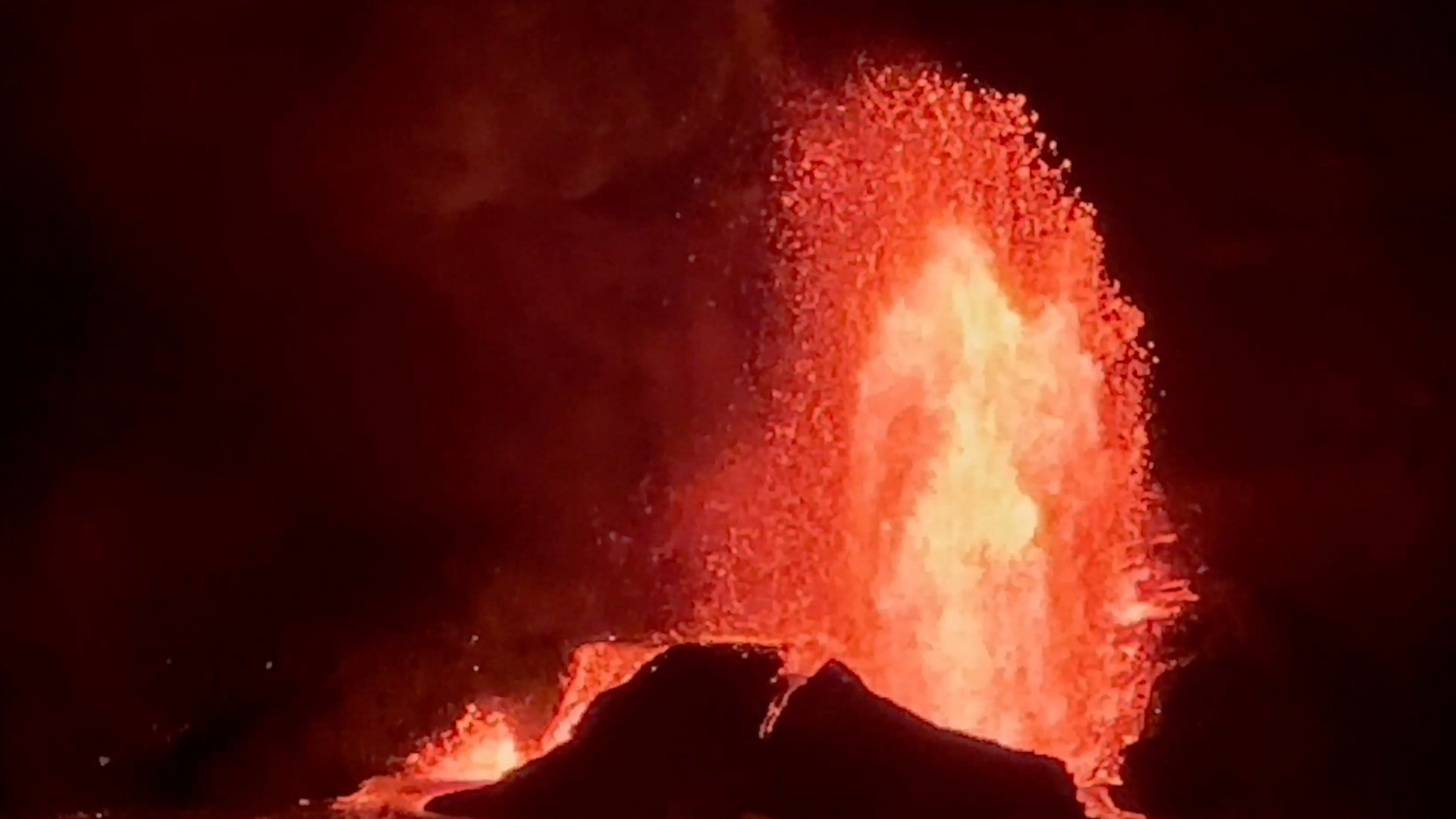 Hawaii Volcano Shoots Lava Over 250 Feet | WeatherBug