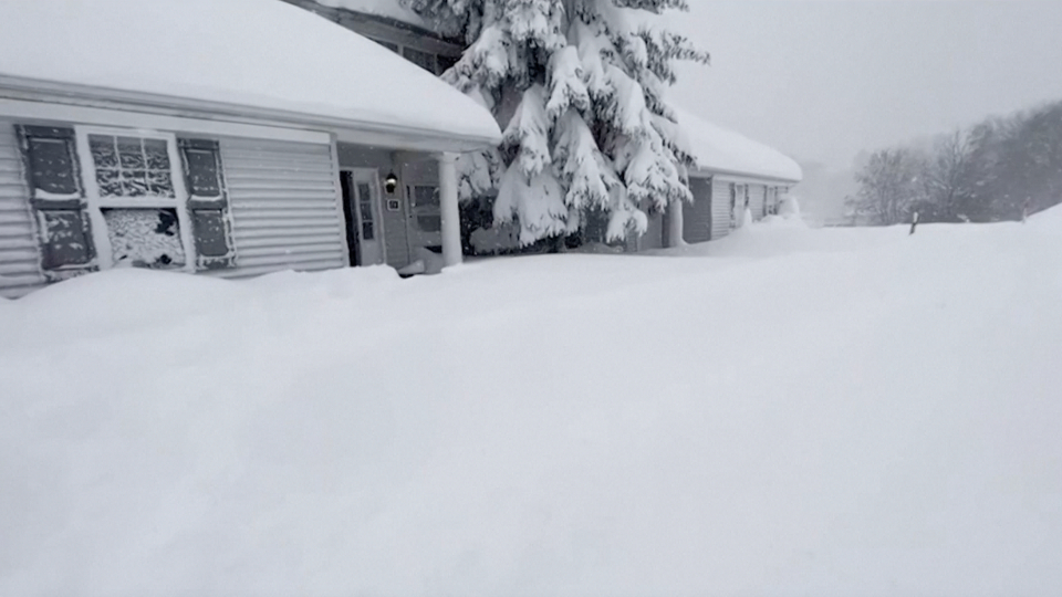Heavy Snow Blankets Portions of New York | WeatherBug