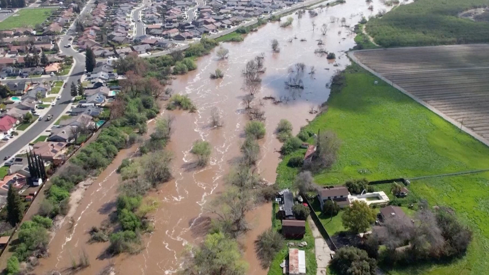 California Residents Scared as Water Rises | WeatherBug