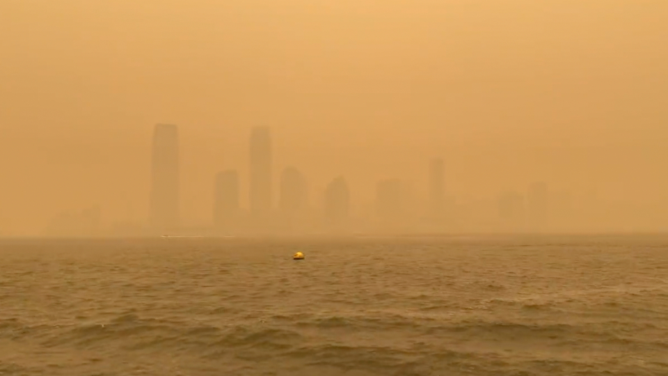 Lower Manhattan Shrouded by Smoke | WeatherBug