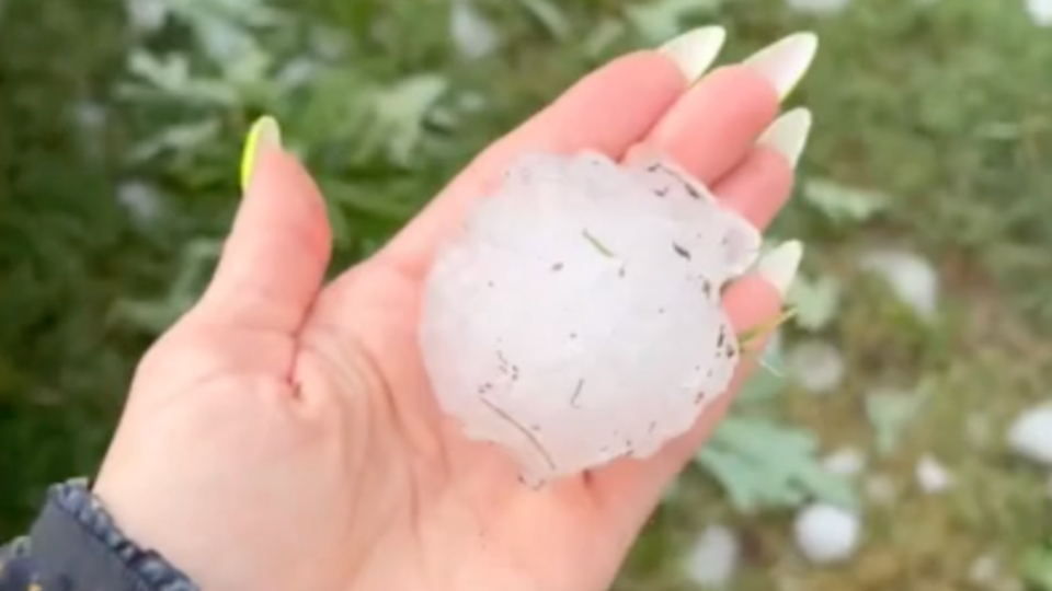 Large Hail Causes Major Damage to Arkansas Home | WeatherBug