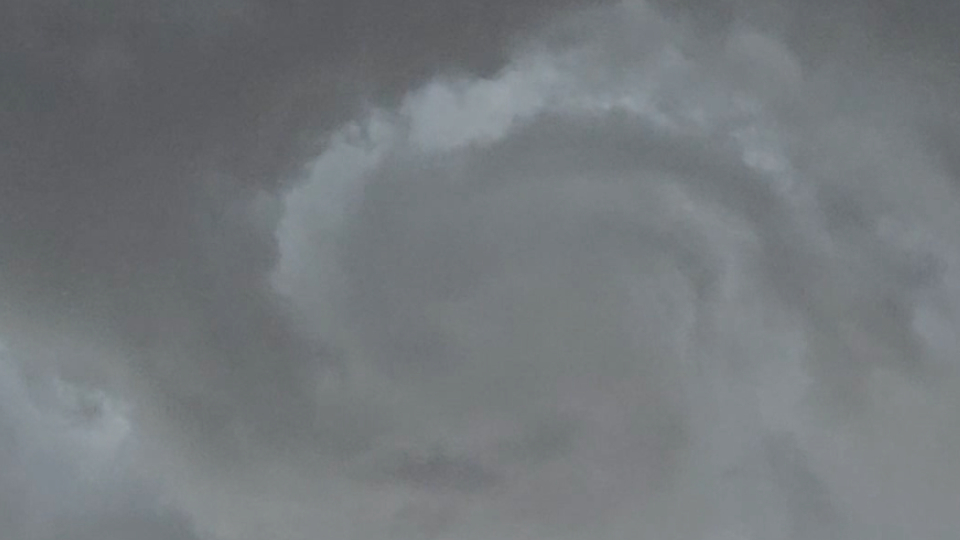 Ominous Cloud Swirls in Tucson Area | WeatherBug