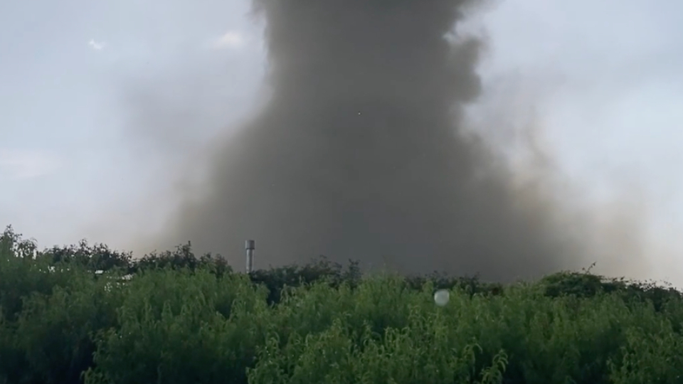 Tourist Group Narrowly Escapes Tornado in Georgia | WeatherBug