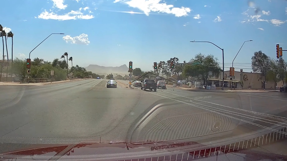 Power Lines Crash Down on Windy Tucson Street | WeatherBug