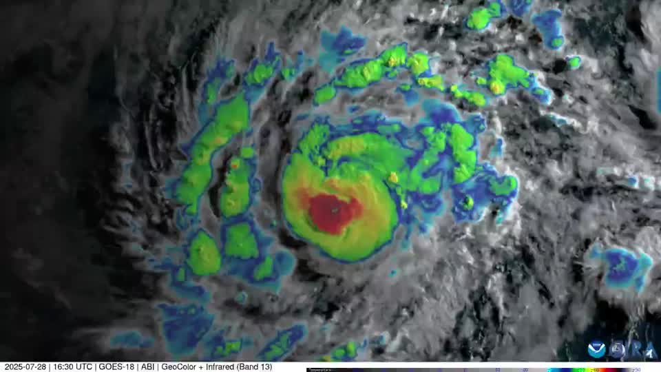 Hurricane Iona Strengthens Into Major Storm | WeatherBug