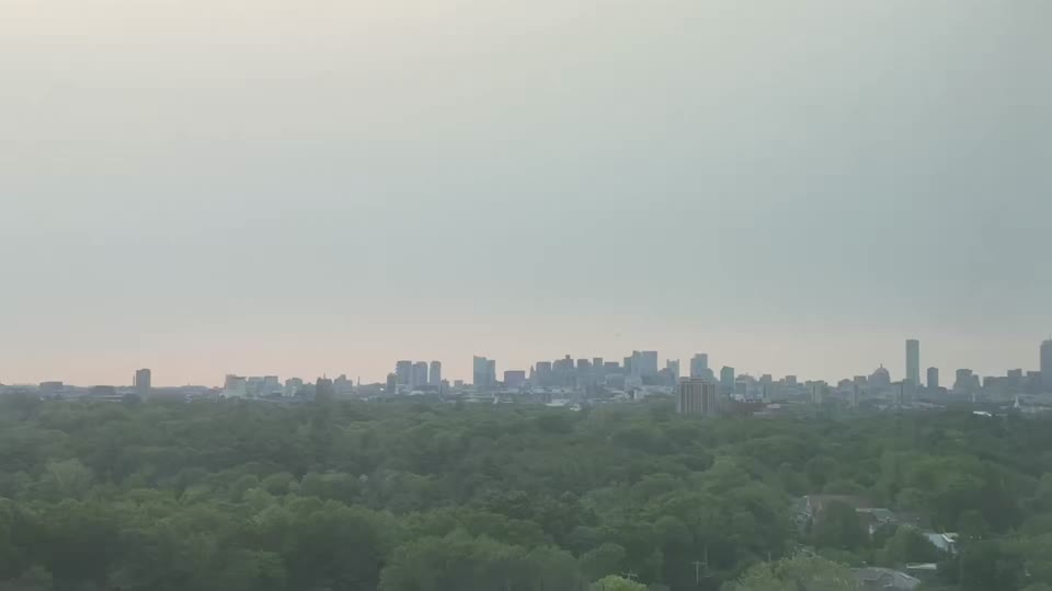 Canadian Wildfires Drifts Over Boston Area | WeatherBug